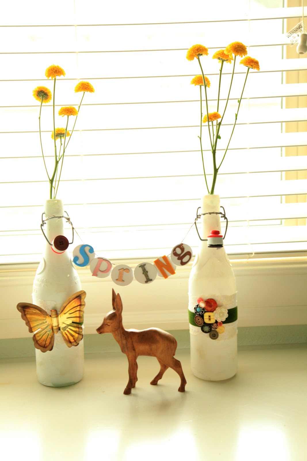 {DIY} Glass Bottle Spring Display