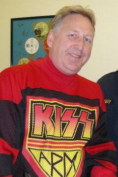 Bill Starkey (KISS Army co-founder) interview Decibel Geek - Hard Rock ...