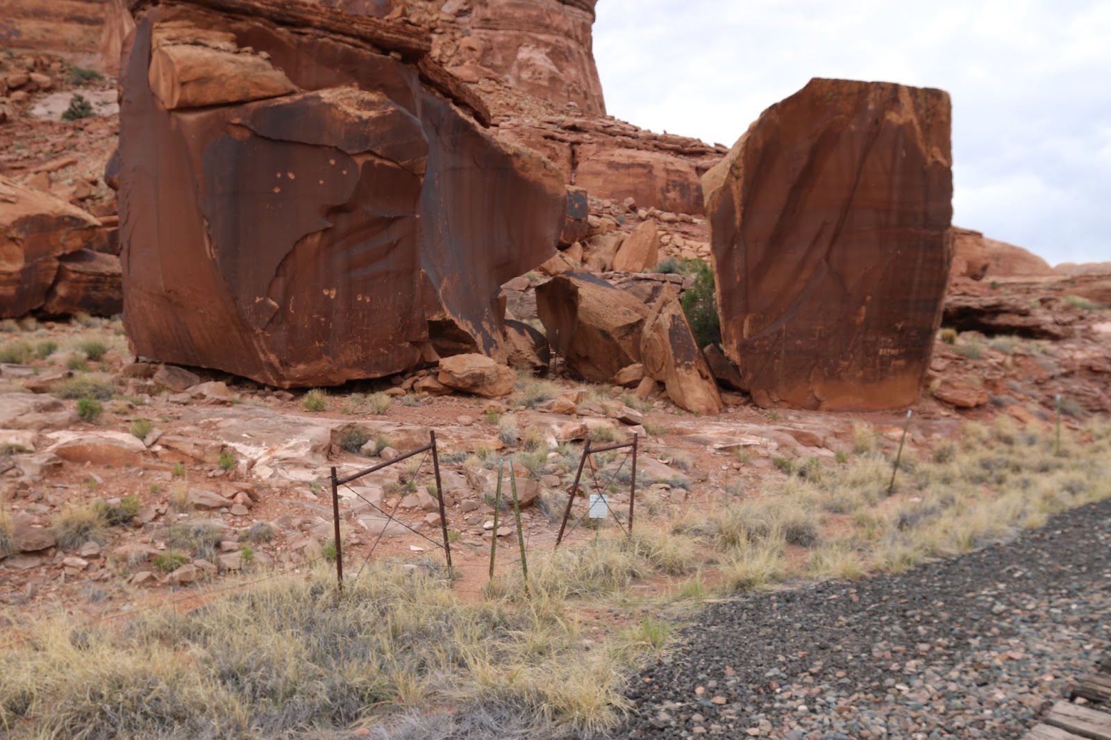 gjhikes.com: Middle Earth Waterfall