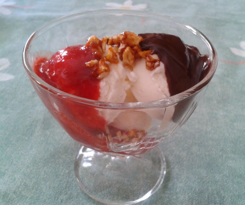 Guias de turismo de Salamanca: YOGUR HELADO CON TOPPING DE ALMENDRAS ...