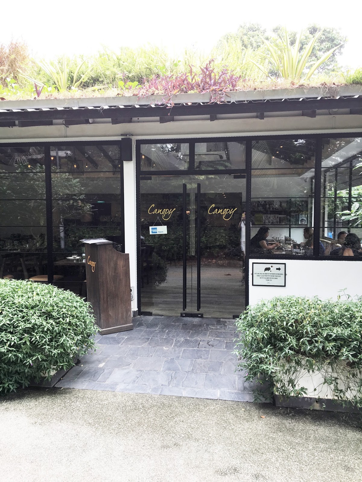 REVIEW: Good Cafe food in Singapore: Canopy Garden Dining at Bishan Park
