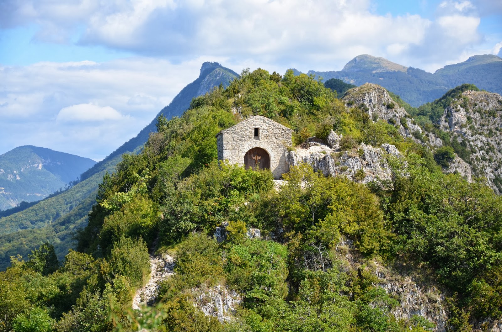 DROMESCAPE - Randonnées en Drôme et Escapades photographiques ...