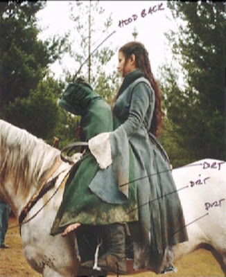 Pin by Zorana on COSPLAY | Arwen, Arwen costume, Arwen riding outfit