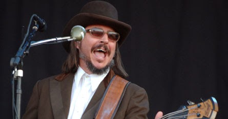 Zona Rock Dan Metal : LES CLAYPOOL