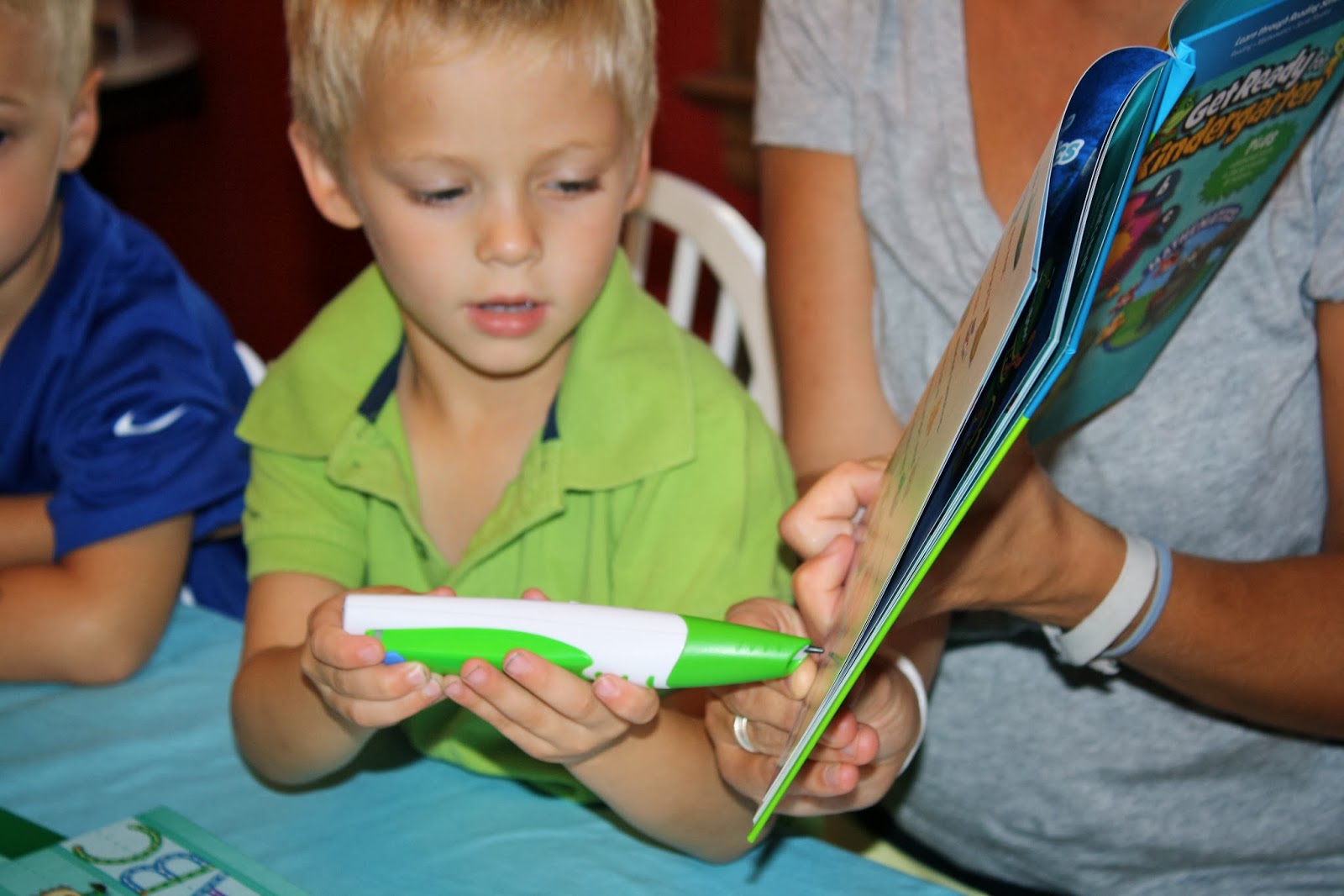A Fun "ABC" Playdate, featuring Leapfrog LeapReader! - The Chirping Moms