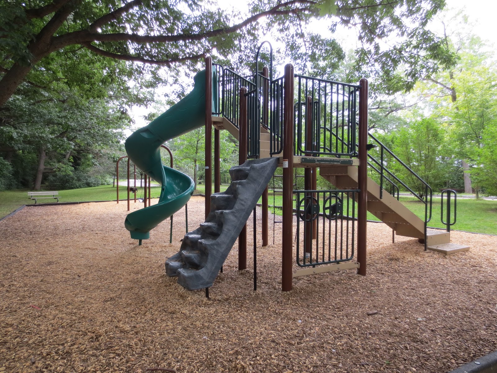 Rochester NY playground reviews: Seneca Park, Rochester NY