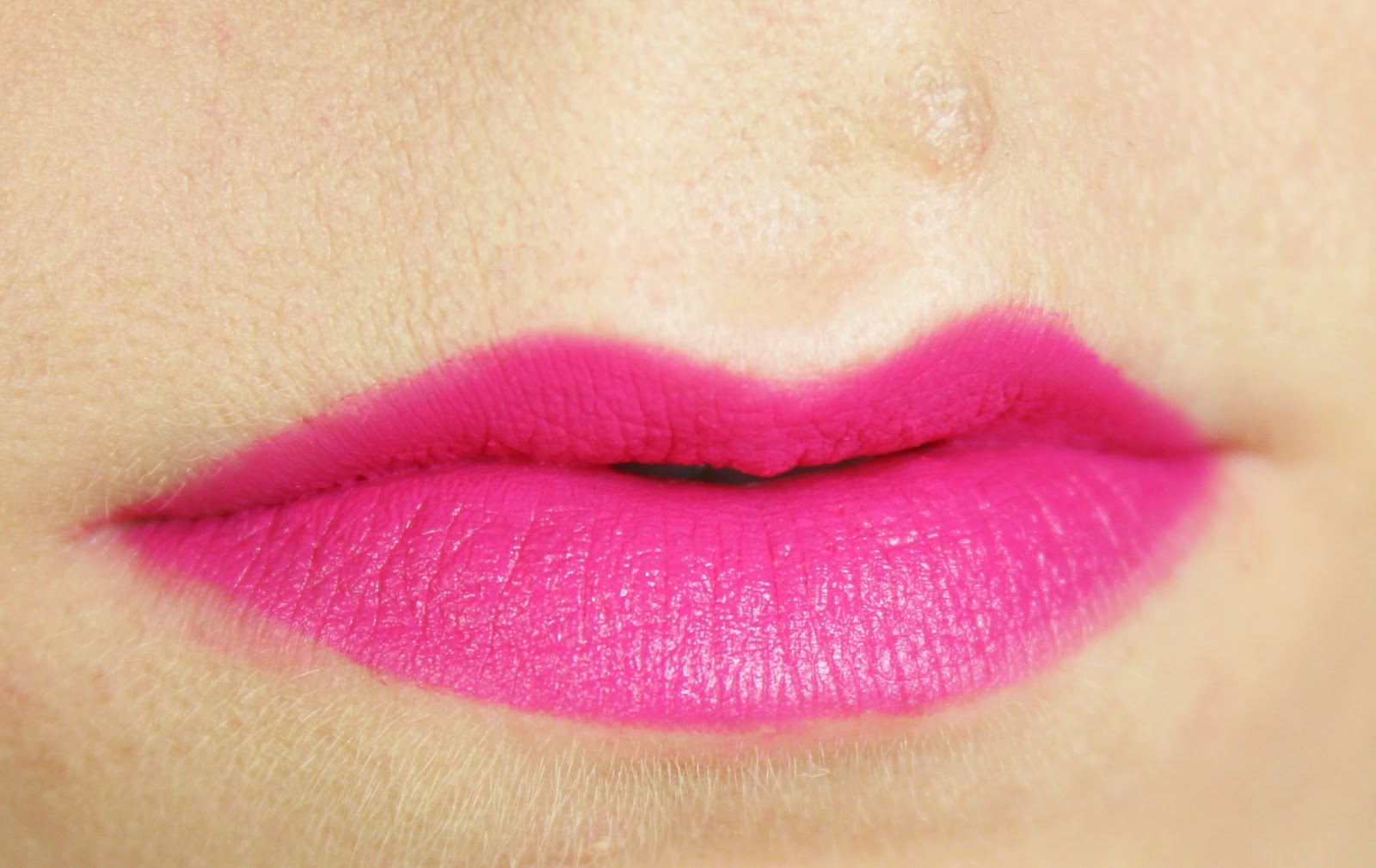 DancingWithDragQueens: Lipstick Dressing Room