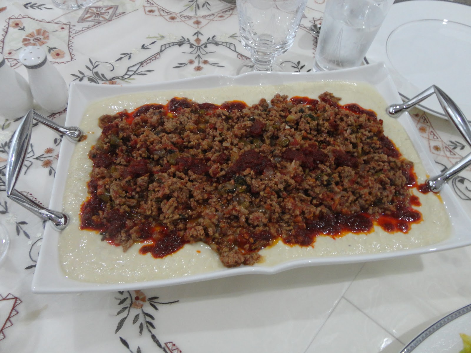 tatlı kahve: ALİ NAZİK KEBABI VE ZEYTİNYAĞLI FASULYE
