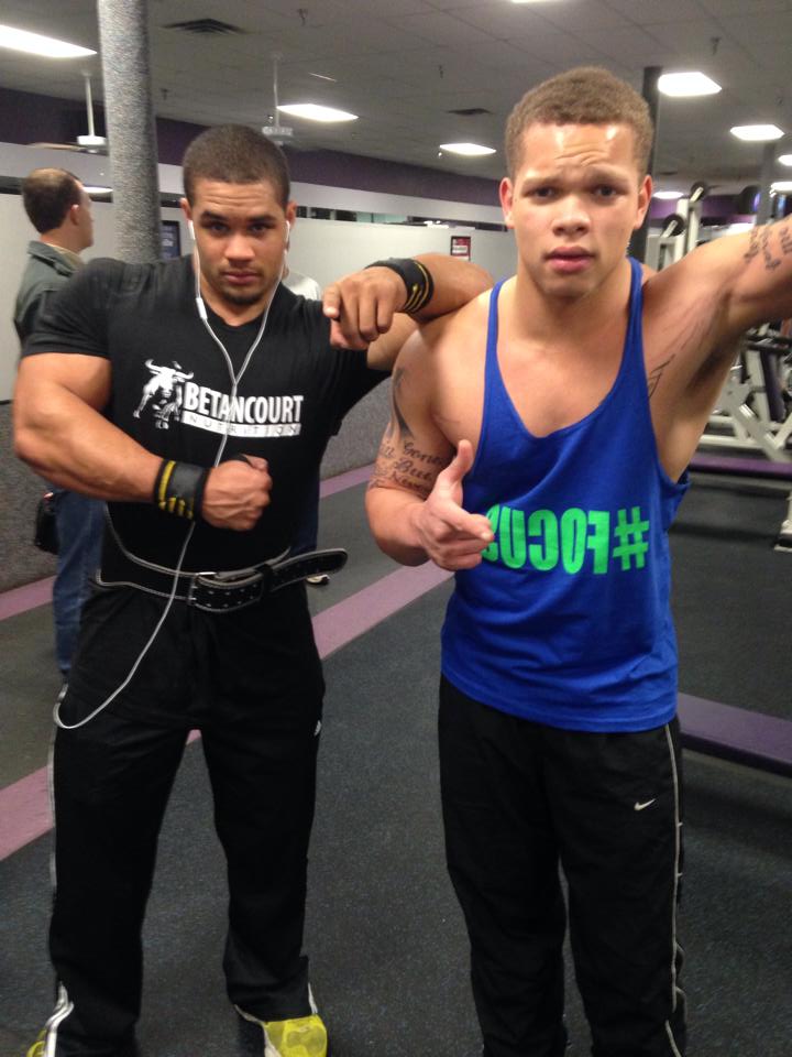 the beauty of male muscle: muscle buddies