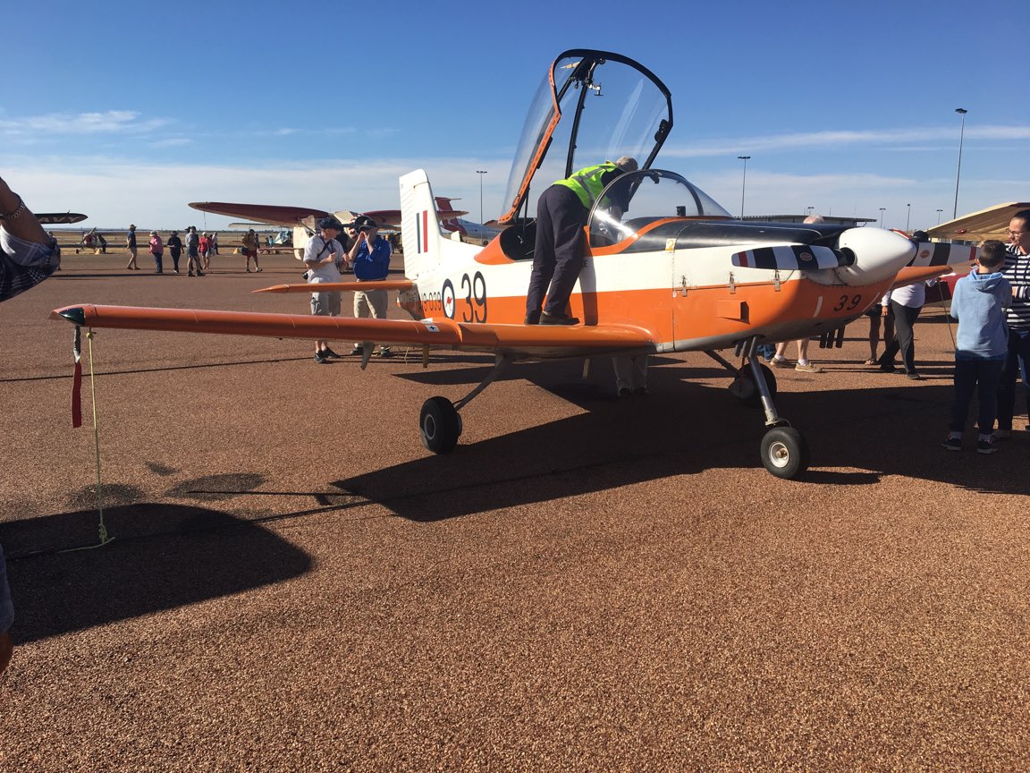 Central Queensland Plane Spotting: Many Photos as the Vintage Aircraft ...