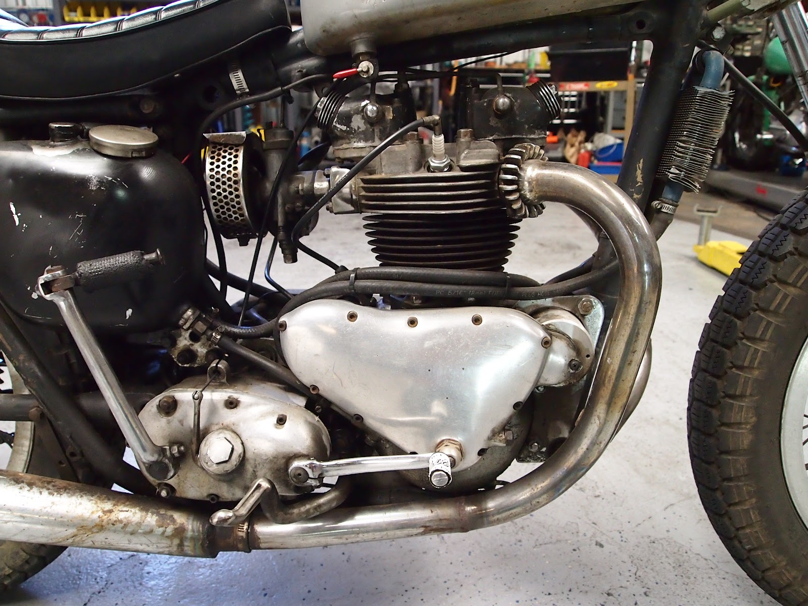 South Bay Street Machines: 1957 Triumph T110 Custom