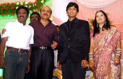 Amazing Gallery- Uniqueness Is Here: Actor Jeeva – Family and Marriage ...