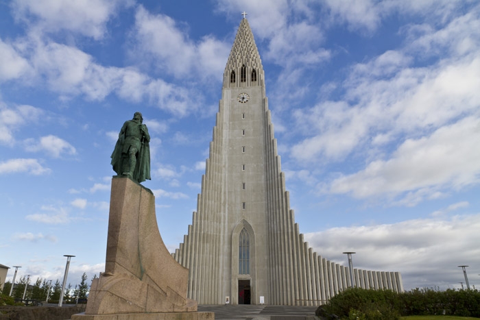 Unique Picture Around the World: Hallgrimskirkja Church Iceland