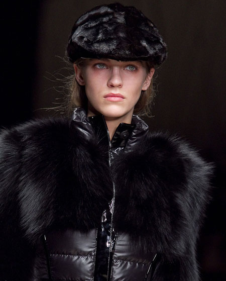 DIARY OF A CLOTHESHORSE: HOT TREND: FUR FUR FUR