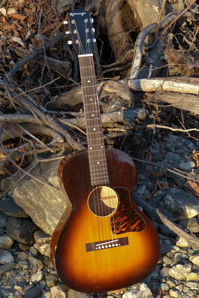 1942 Gibson-made Kalamazoo KHGN-12 Flattop Guitar