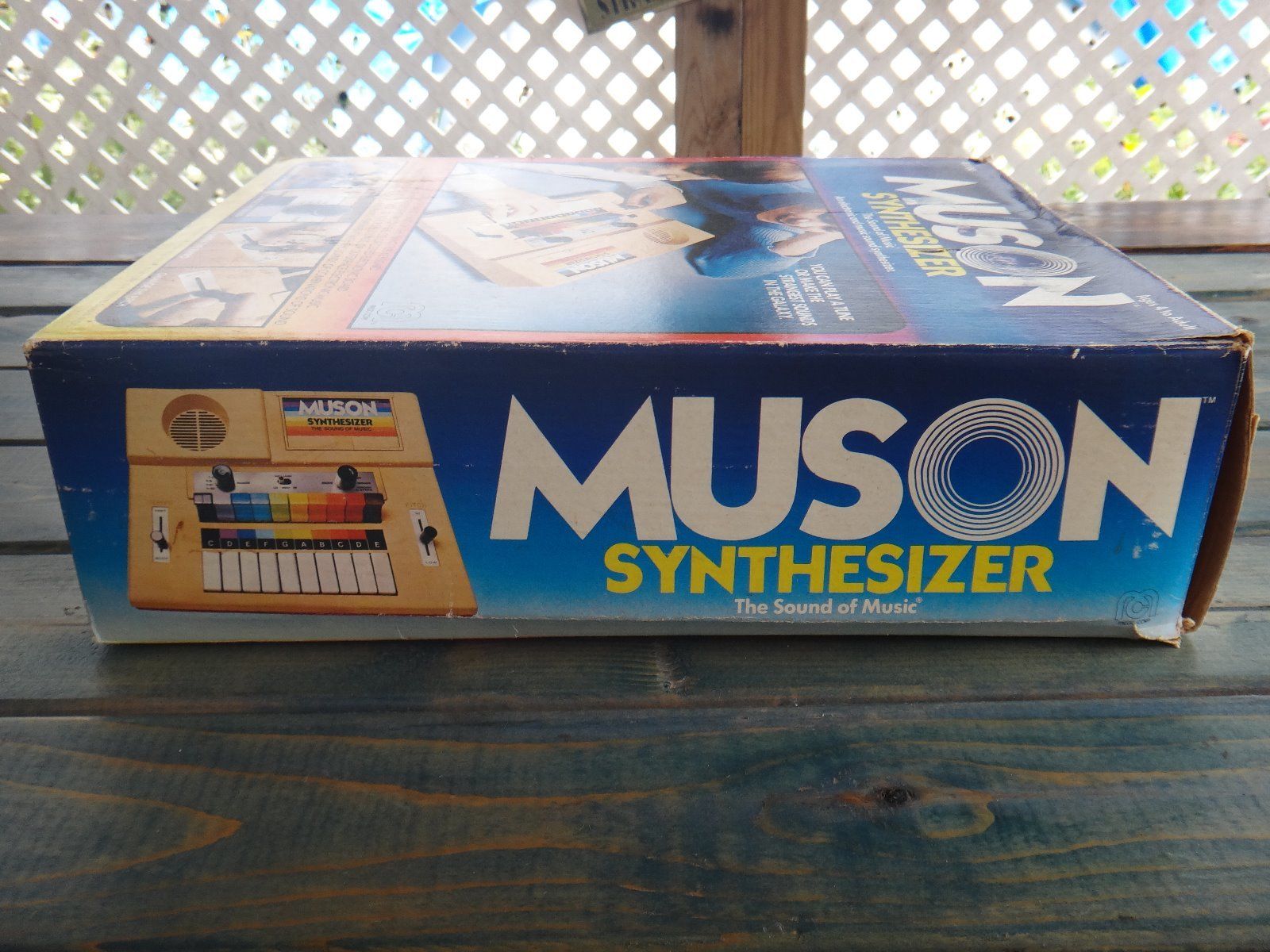 MATRIXSYNTH: Vintage 1978 Muson Synthesizer by Mego Corp. in the ...