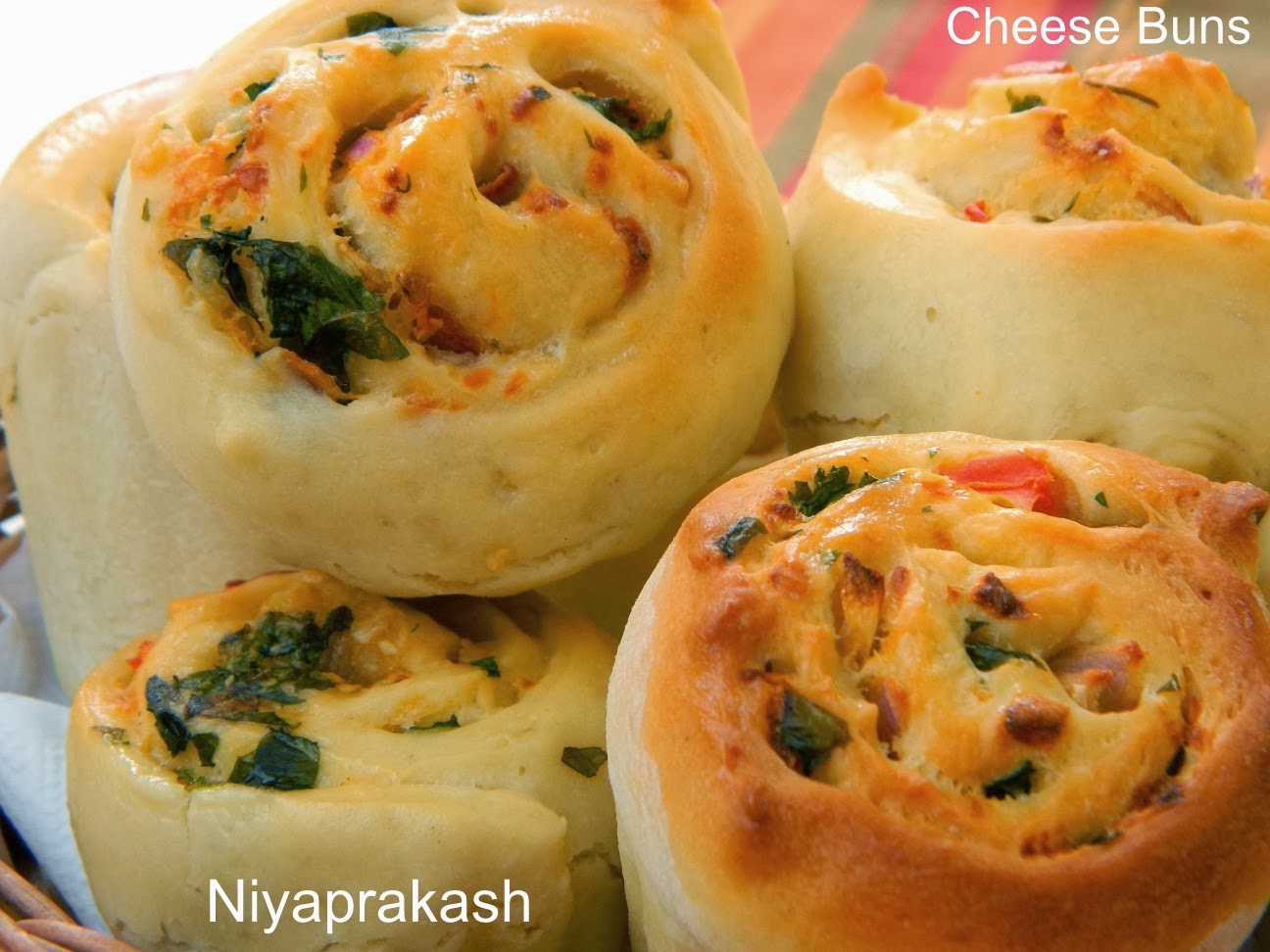 Niya's World: Cheese Buns