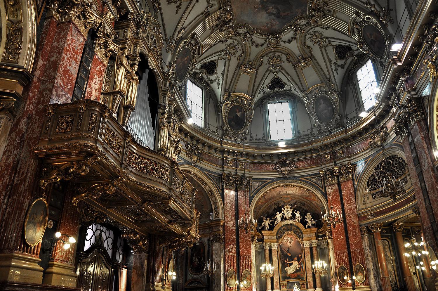 Torino In My eyes: The Church of La Consolata