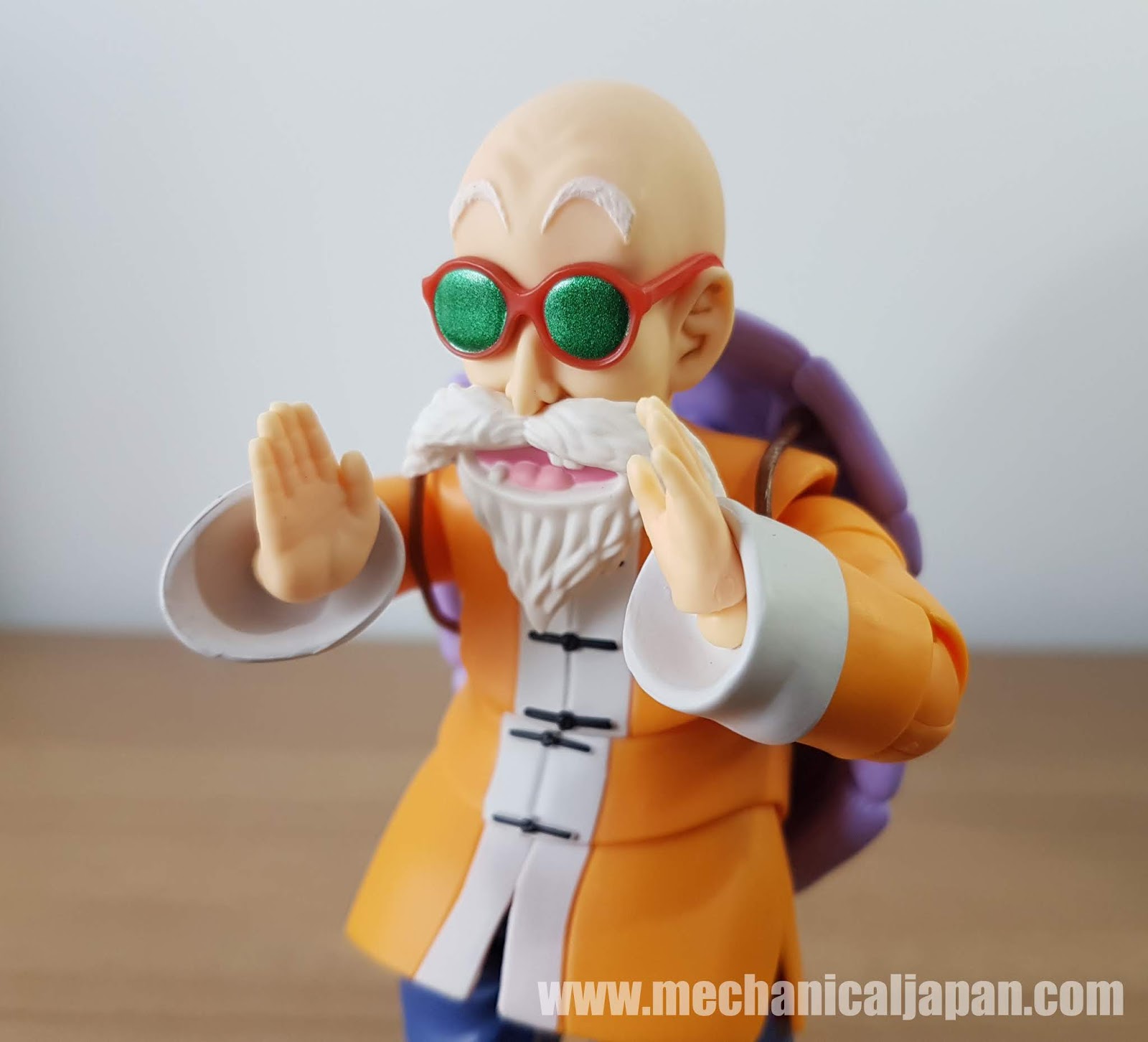 Review S.H.Figuarts Muten Roshi (Kame-Senin) por Tamashii Nations