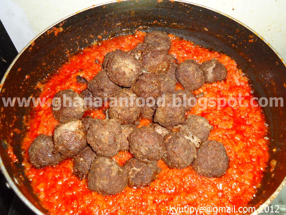 Ghanaian Food: Meatballs