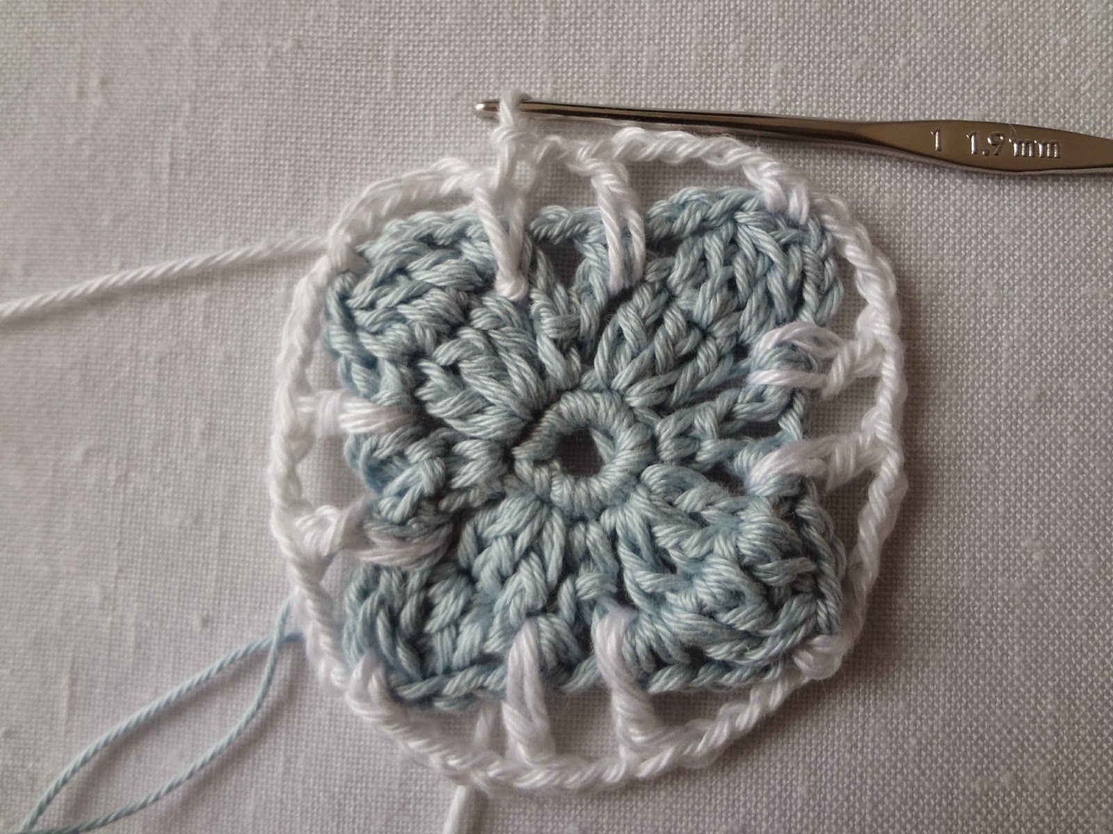 Little Treasures: How to Read Crochet Charts- Cathedral Window Square