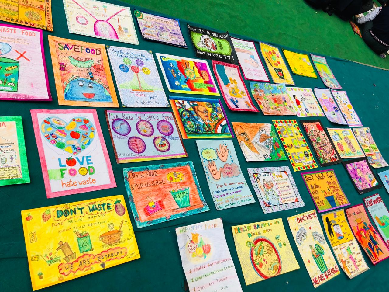 EAT RIGHT CLUB: POSTER MAKING COMPETITION UNDER THE AGIES OF EAT RIGHT ...
