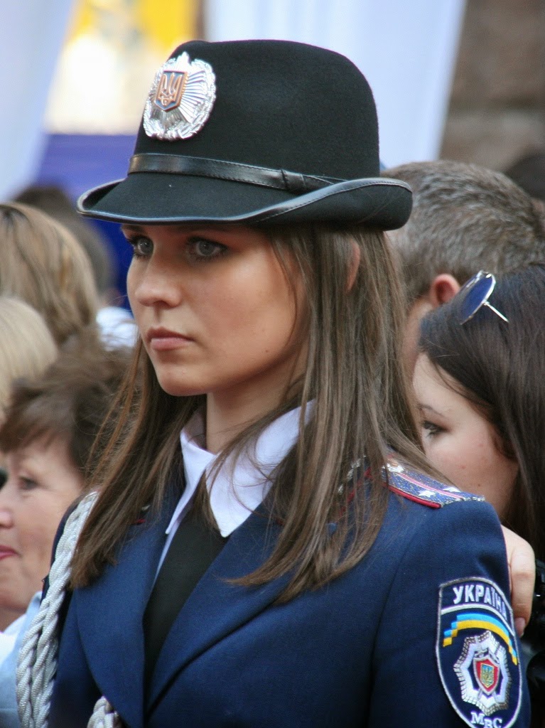 The Uniform Girls: [PIC] Ukraine policewoman in uniform