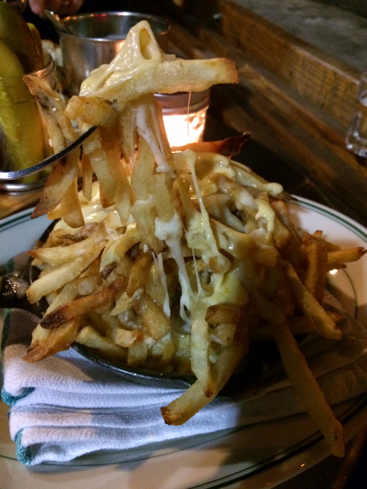 Poutine From Jacob's Pickles / ジェイコブズ ピクルスのプーティン ~ I'm Made of Sugar ...