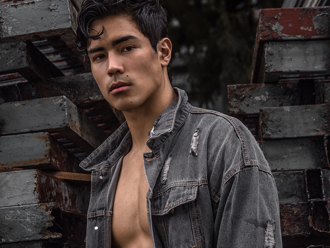 This Guy's World: Chase Mana Kai by Heen Manmana