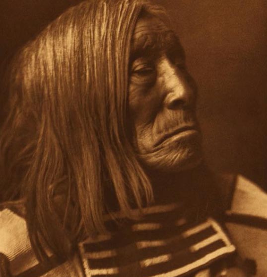 dextrangis: rostros antes de rostro pálido