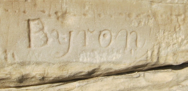 MY WRITERS SITE: Lord Byron placed his name on the Temple of Poseidon