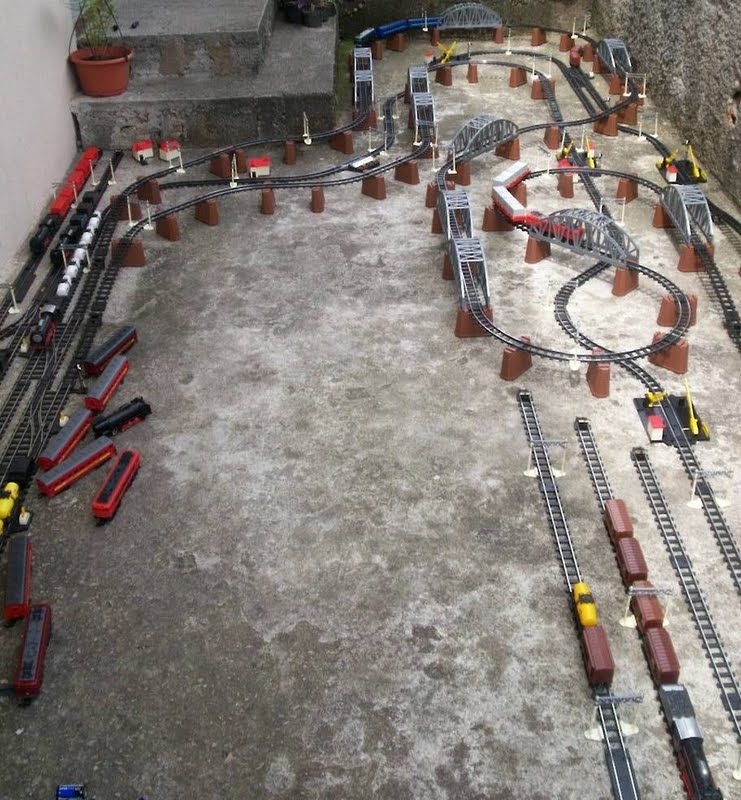 Playtoy Brinquedos: Maquete Ferrorama