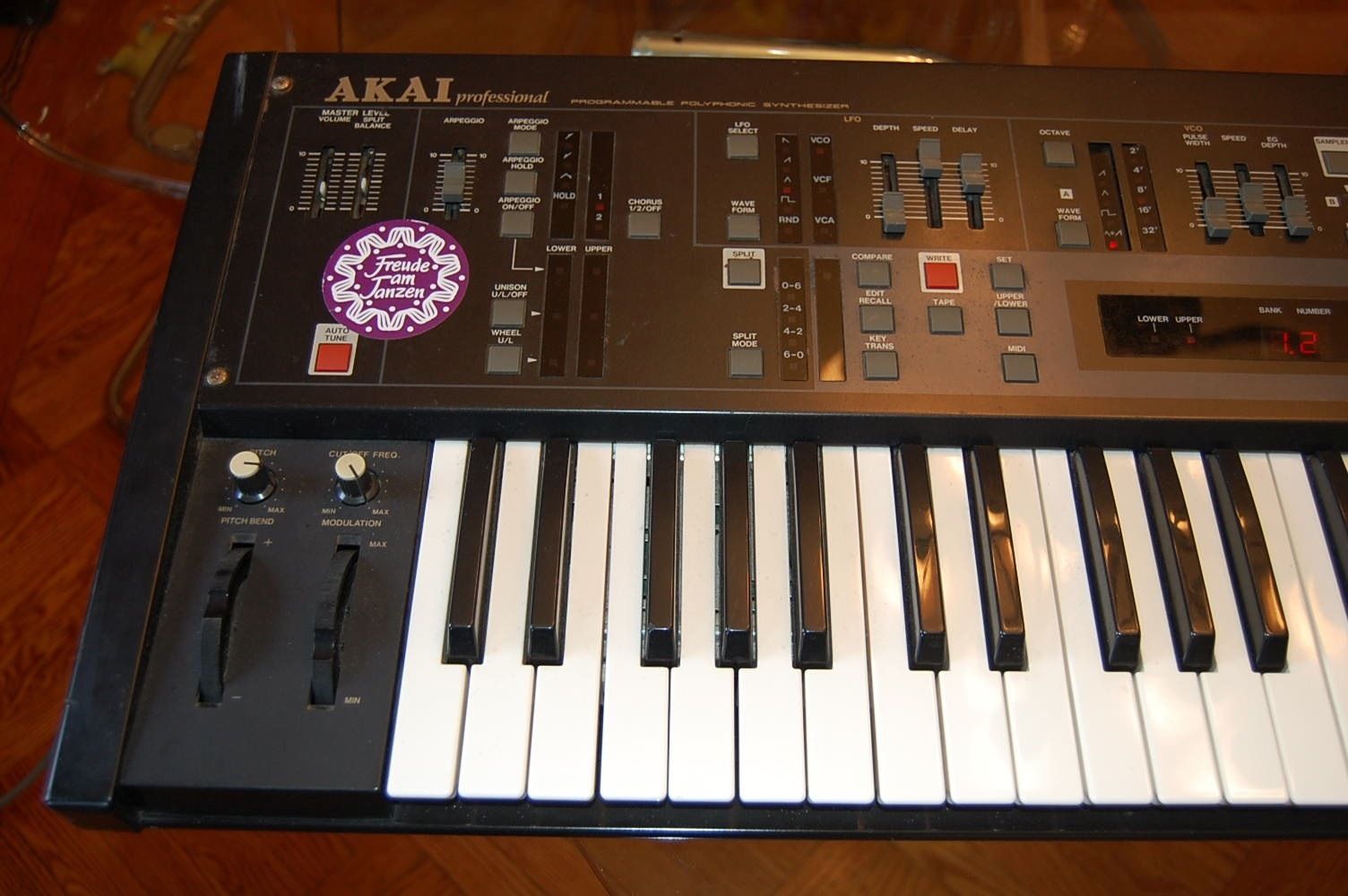 MATRIXSYNTH: Akai AX60 Vintage Analog Synthesizer 10425-21382