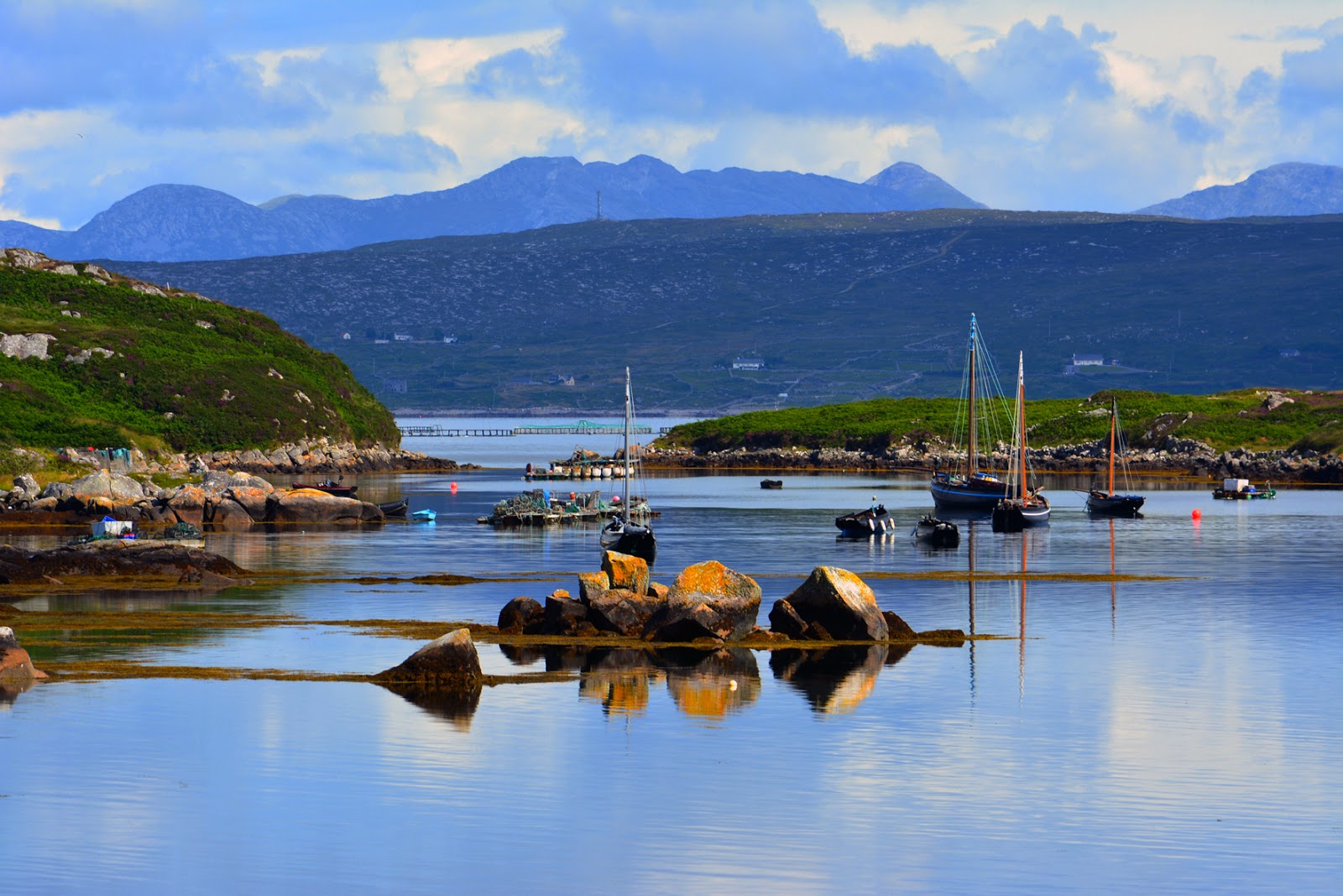 WINDSONG: RIHLA (Journey 52): THE QUAYS TO CONNEMARA – PART 3: Na ...