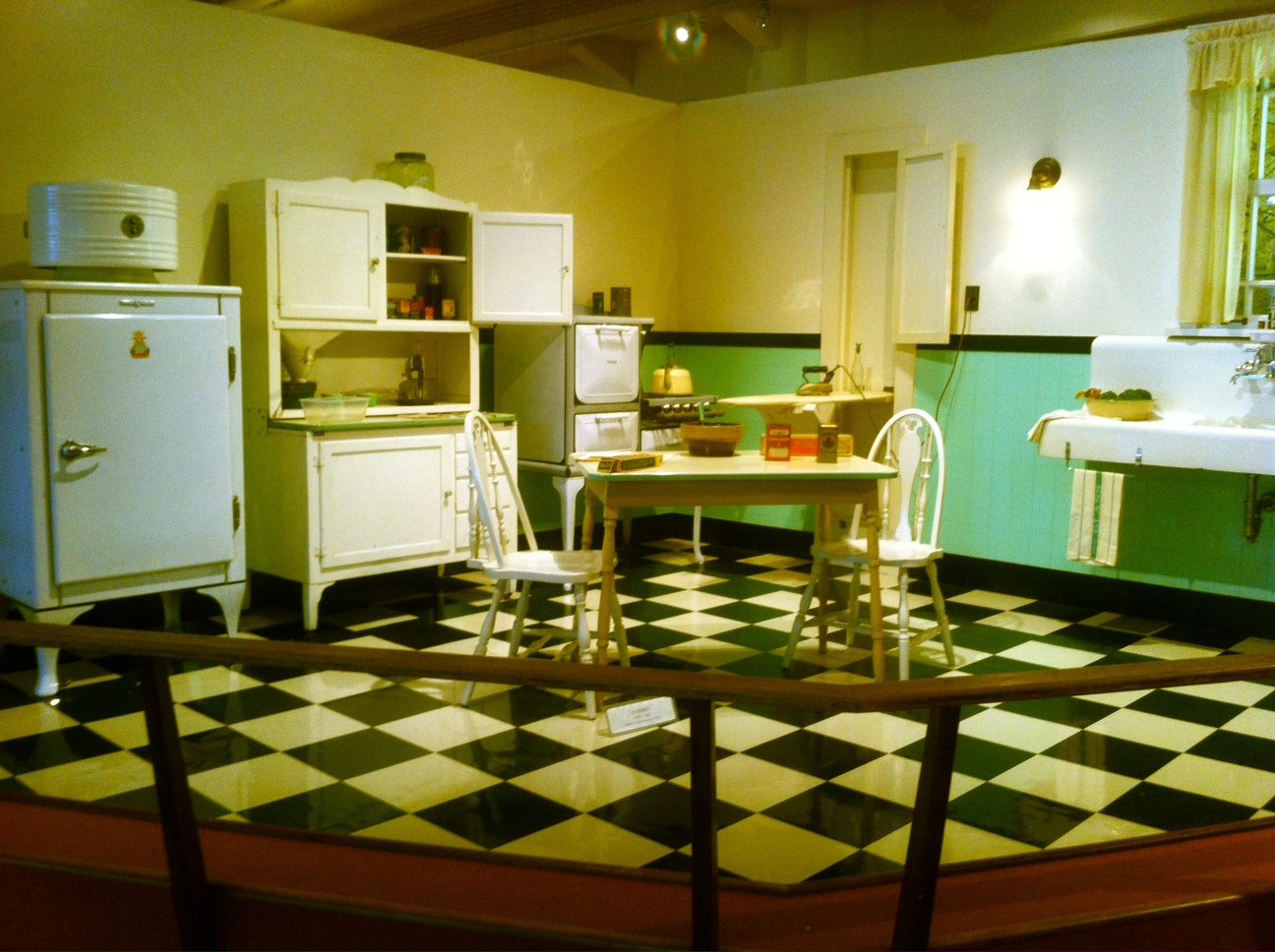 Photomania: Day 128 (Jun 15, 2011) 1800s Kitchen