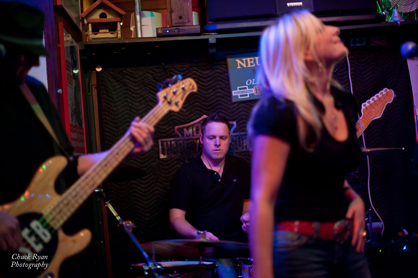 CIIcanoe...: Sena Ehrhardt Band at Neumann's