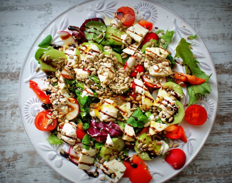 Zdrowa sałatka na zakończenie dnia