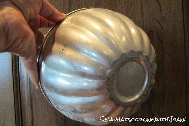 Sew what's cooking with Joan!: Ice Cream Bombe!