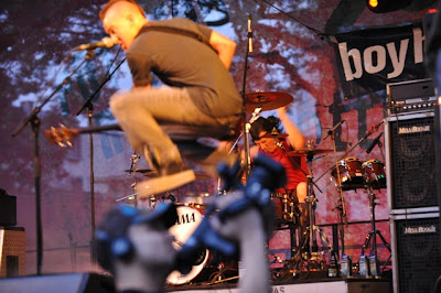 Musiklabor-Netzwerk: Boy Hits Car: Bochum Total 22. Juli 2011