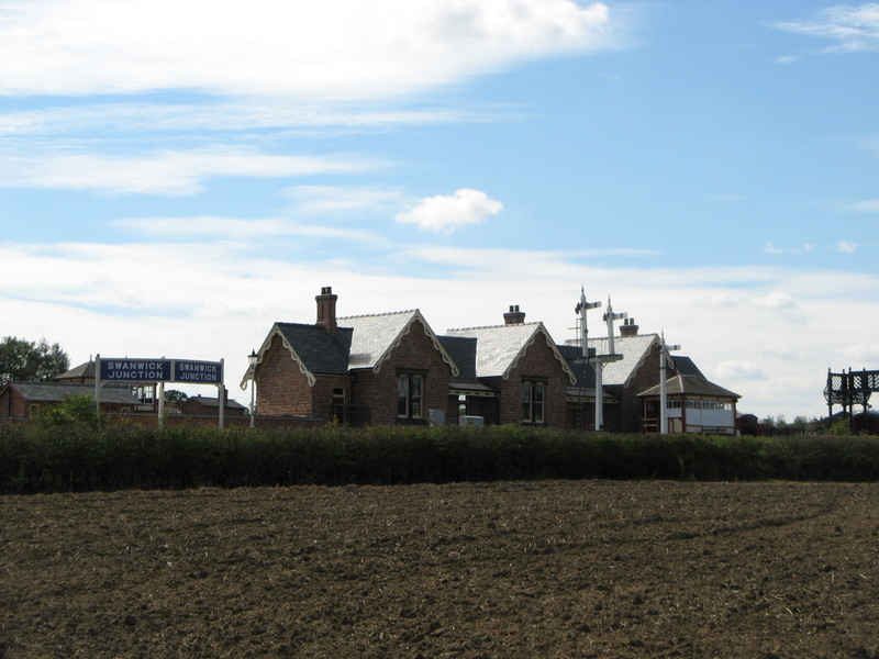 UK Wanderings: Codnor Park & Butterley Reservoir