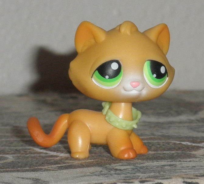 Collectomania: LPS Cats