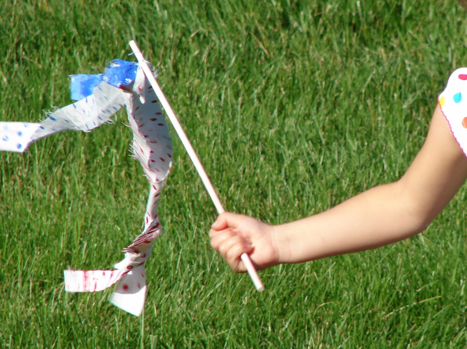 mk inspired: Patriotic Ribbon Sticks