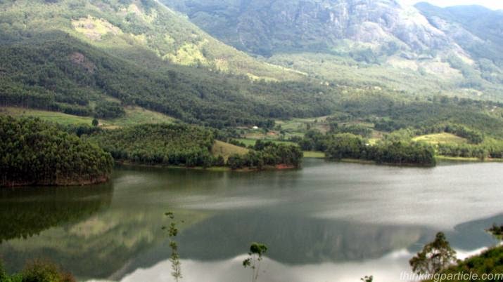 Munnar Holidays: LOVELY LAKES OF MUNNAR