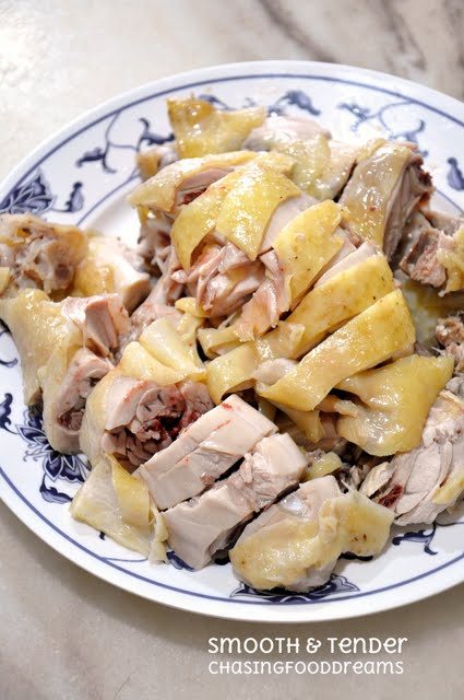 CHASING FOOD DREAMS: Chinese New Year 2012, Day Two: A Traditional ...