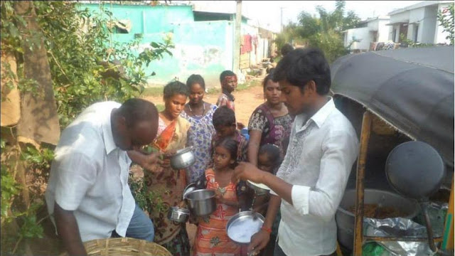 Indian youth: how to help poor people