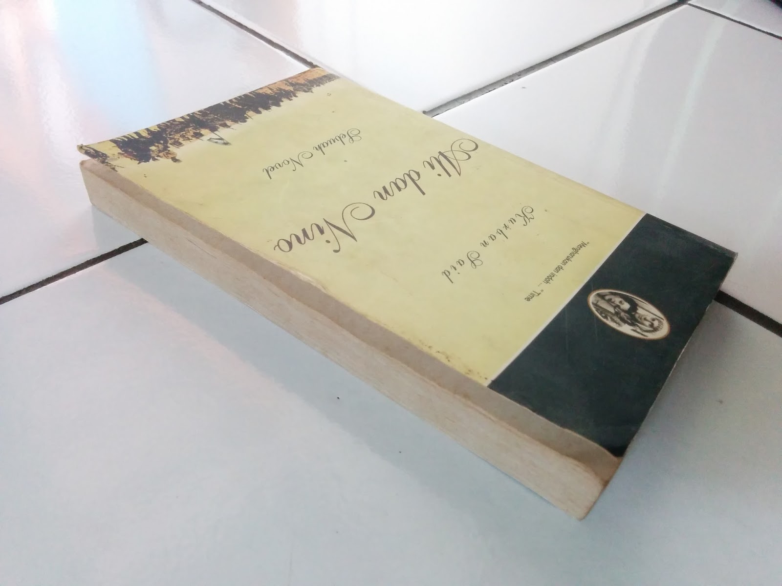 Ali dan Nino (Sebuah Novel) | Aksiku Toko Buku Bekas Online