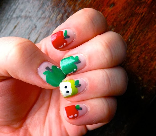 BEAUTY: Fall Apple Manicure Tutorial | Neon Rattail