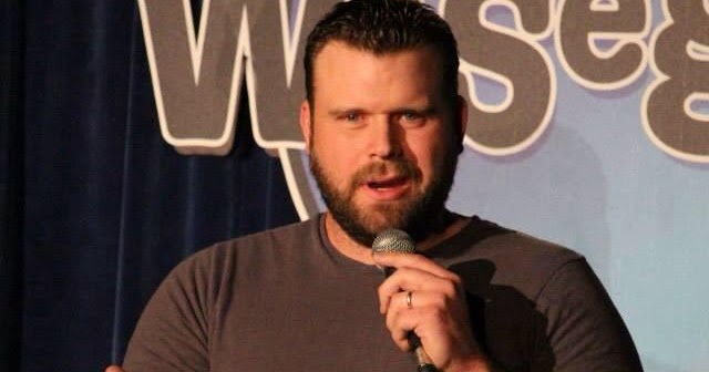 On the Mic with Tim Drake: Episode 40 - Travis Tate Returns!