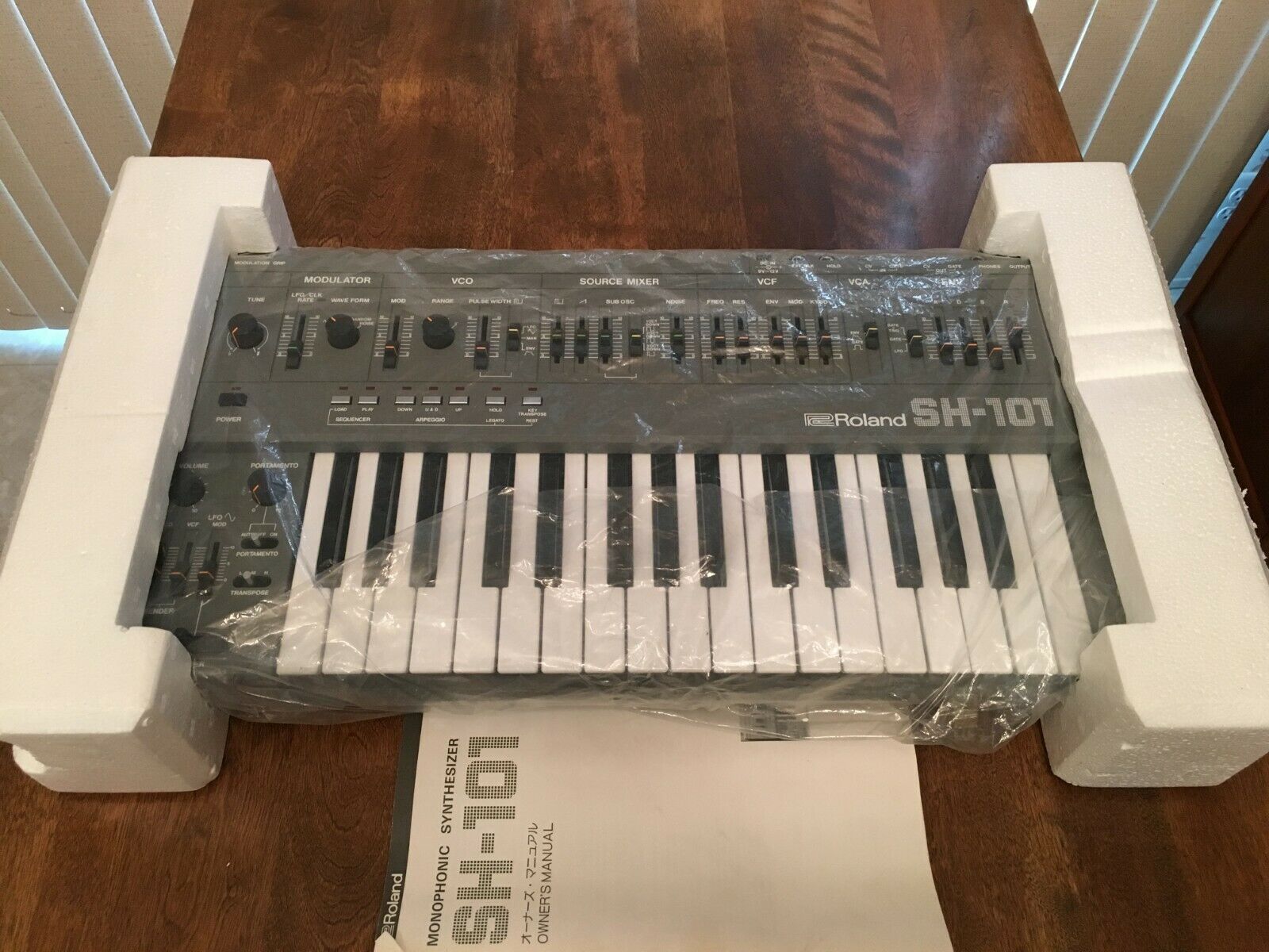 MATRIXSYNTH: Roland SH-101 Synth (Pristine Cond.) w/Controller, Cord ...