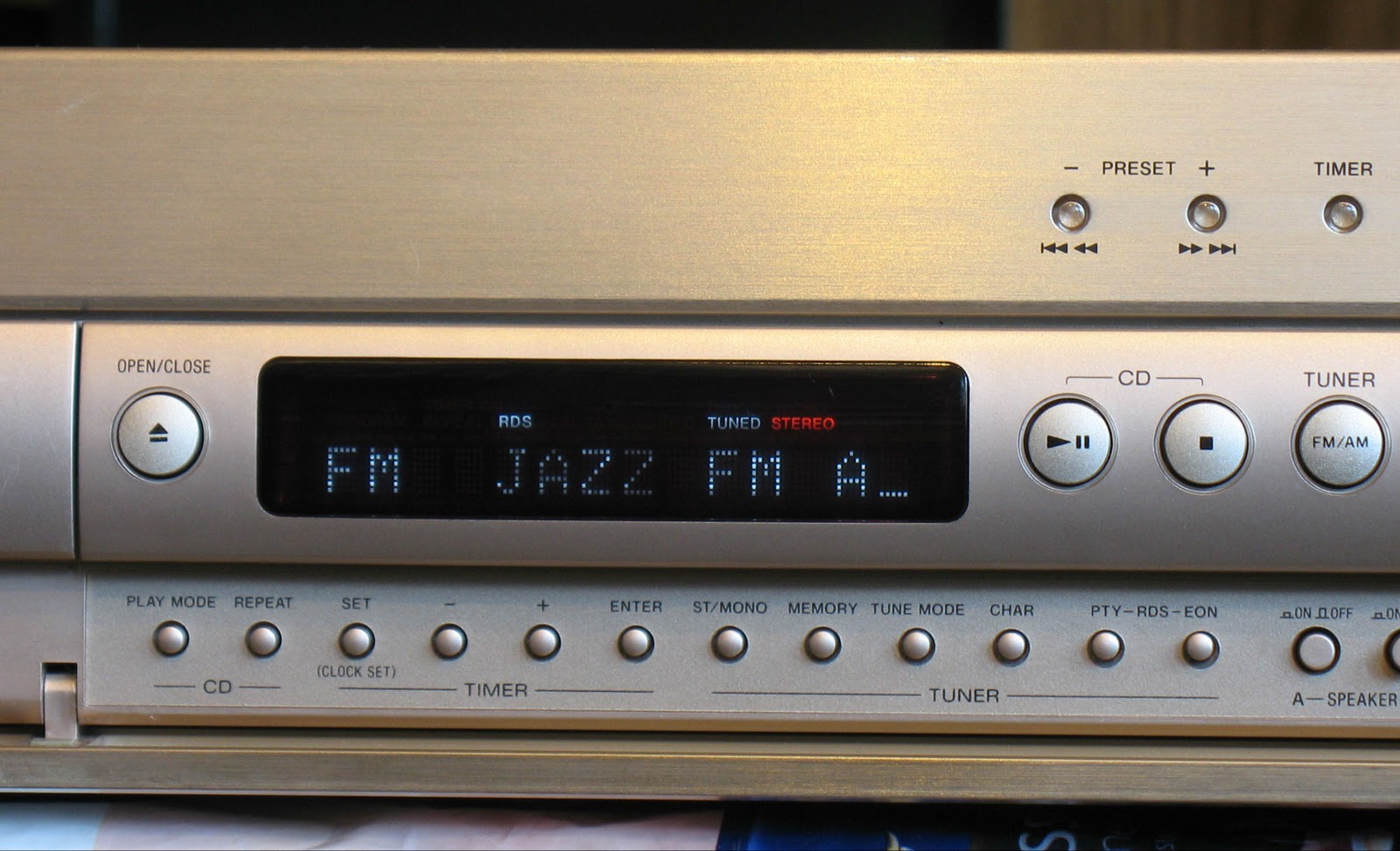 AUDIO VIDEO WORLD: ПРЕКРАСЕН CD РЕСИЙВЪР SONY RXD-700 / AUDIO VIDEO ...